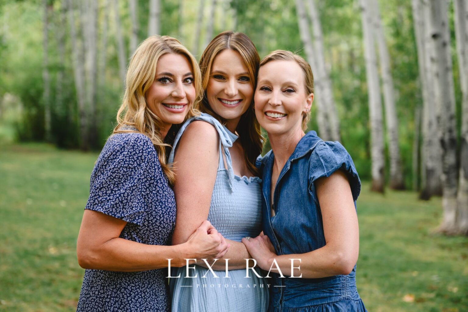 Posing Tips for Siblings - Lexi Rae Photography