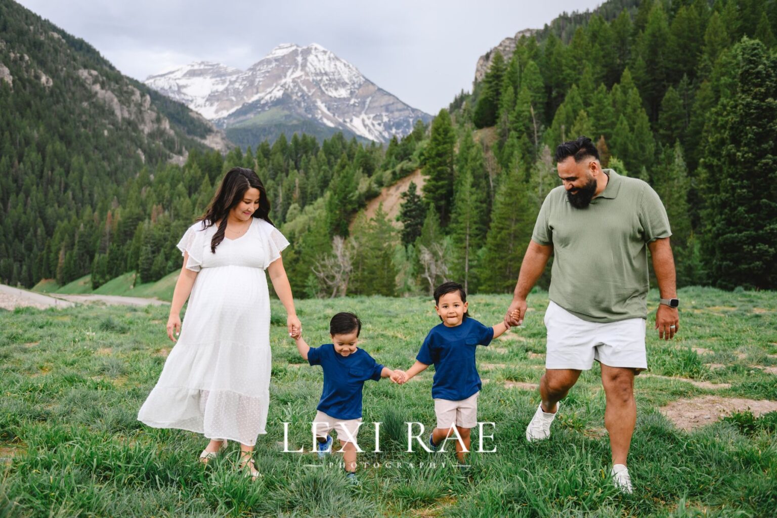 What To Wear: Bump Friendly Dresses - Lexi Rae Photography